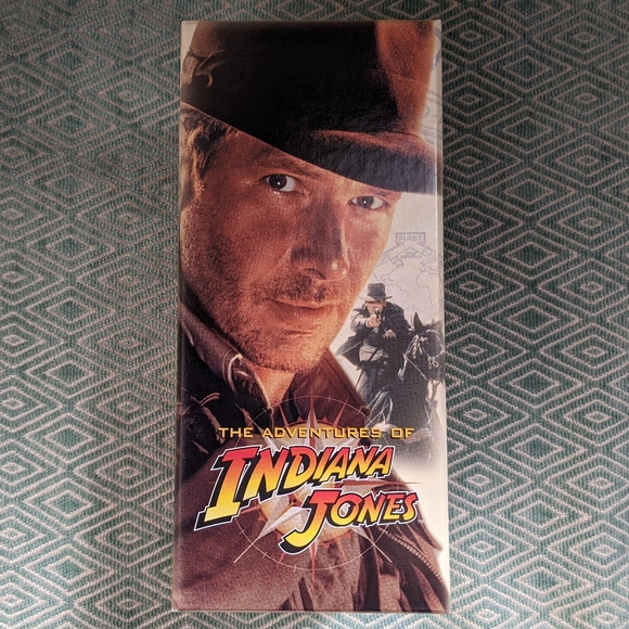 Other | Indiana Jones Box Set Vhs Bonus Young Indiana Jones Chapter 18 ...
